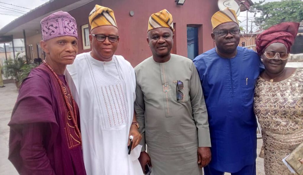 Photo News: Rotimi Amaechi, Editors Grace The Nation Newspapers ...